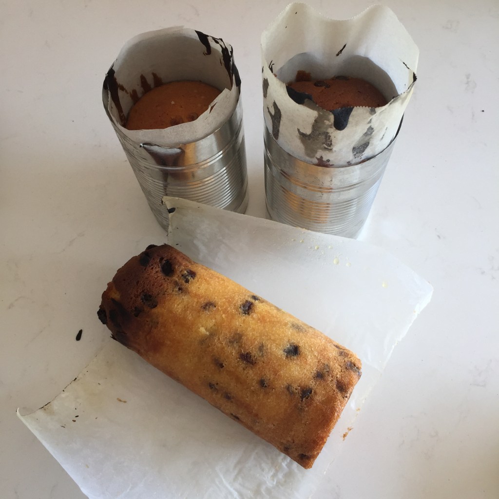 Tin can cakes – once upon an egg